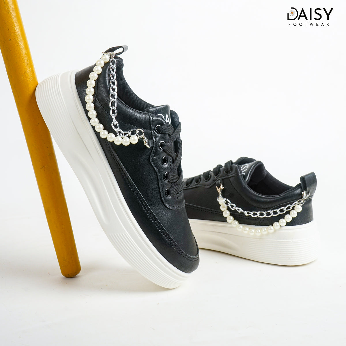 Beads Black – Daisyfootwear